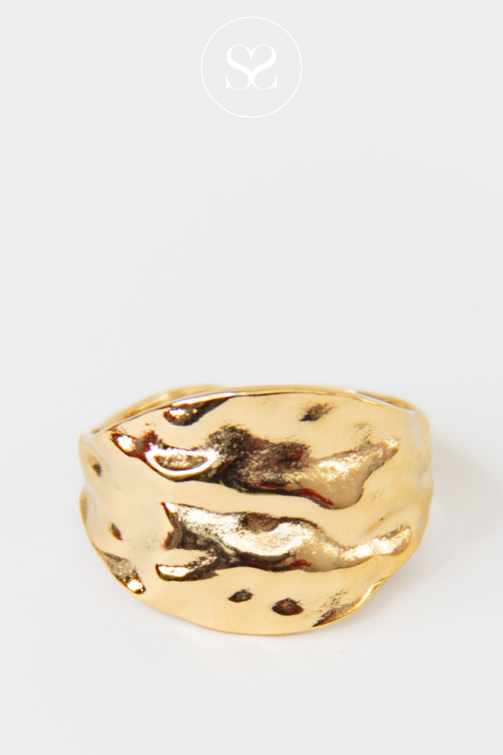 EMMY 11 GOLD INDENTED ADJUSTABLE RING